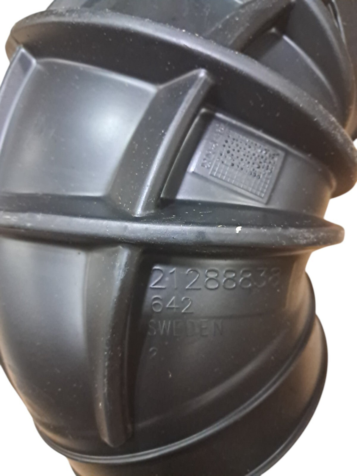 Inlet hose genuine Volvo 21288838 – Glinde Corporation